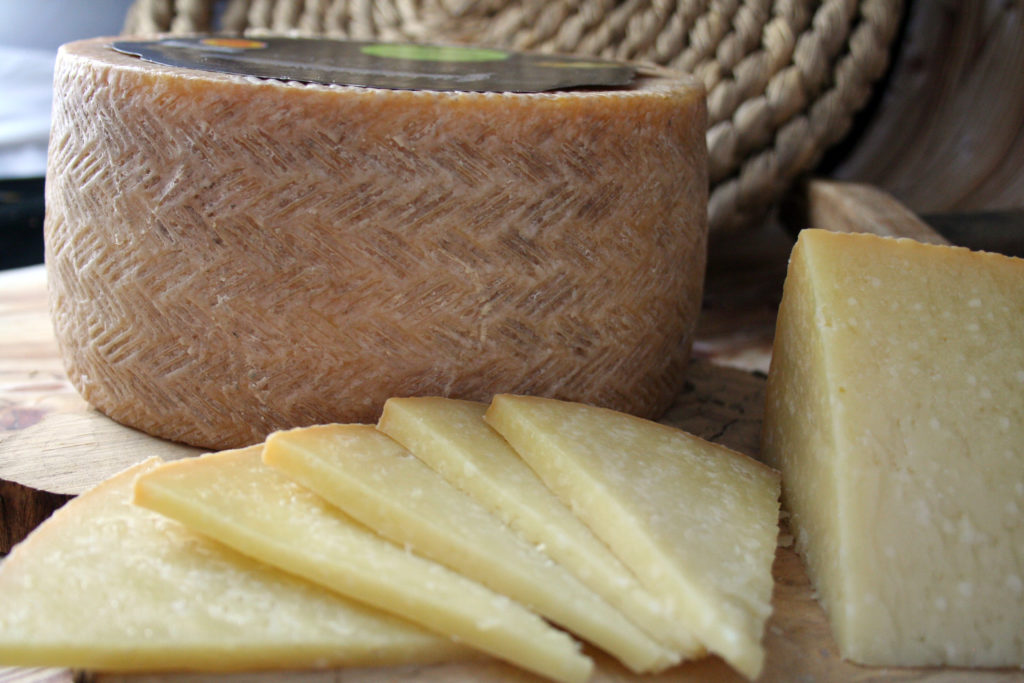 QUESO D.O. MANCHEGO AÑEJO 3 KG - Quesos La Aldea